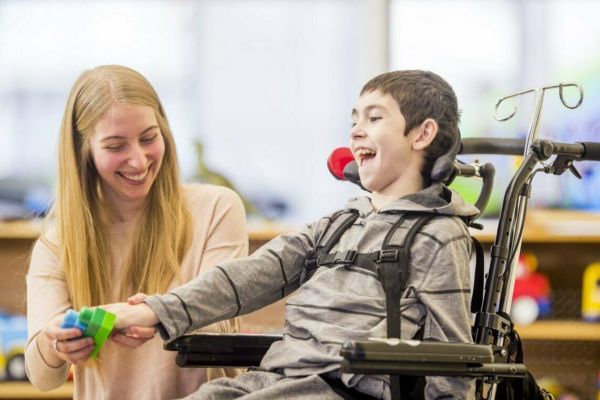 Vlaams-Nederlandse kennisdeling over ernstige meervoudige beperkingen - Nieuws Klik