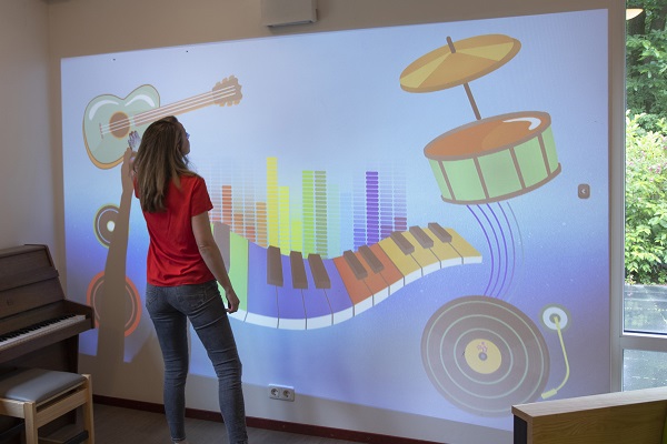 Beleven en plannen met interactieve muur* - Nieuws Klik